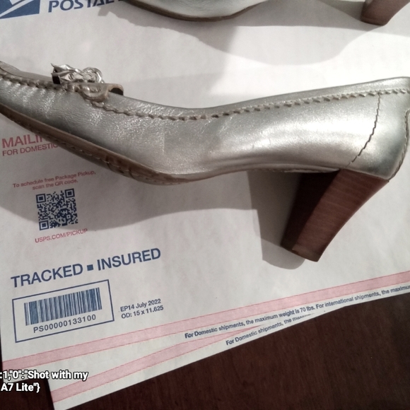 LARA MINNI | Shoes | Lara Manni Italian Made Silver Shadows Square Toed ...